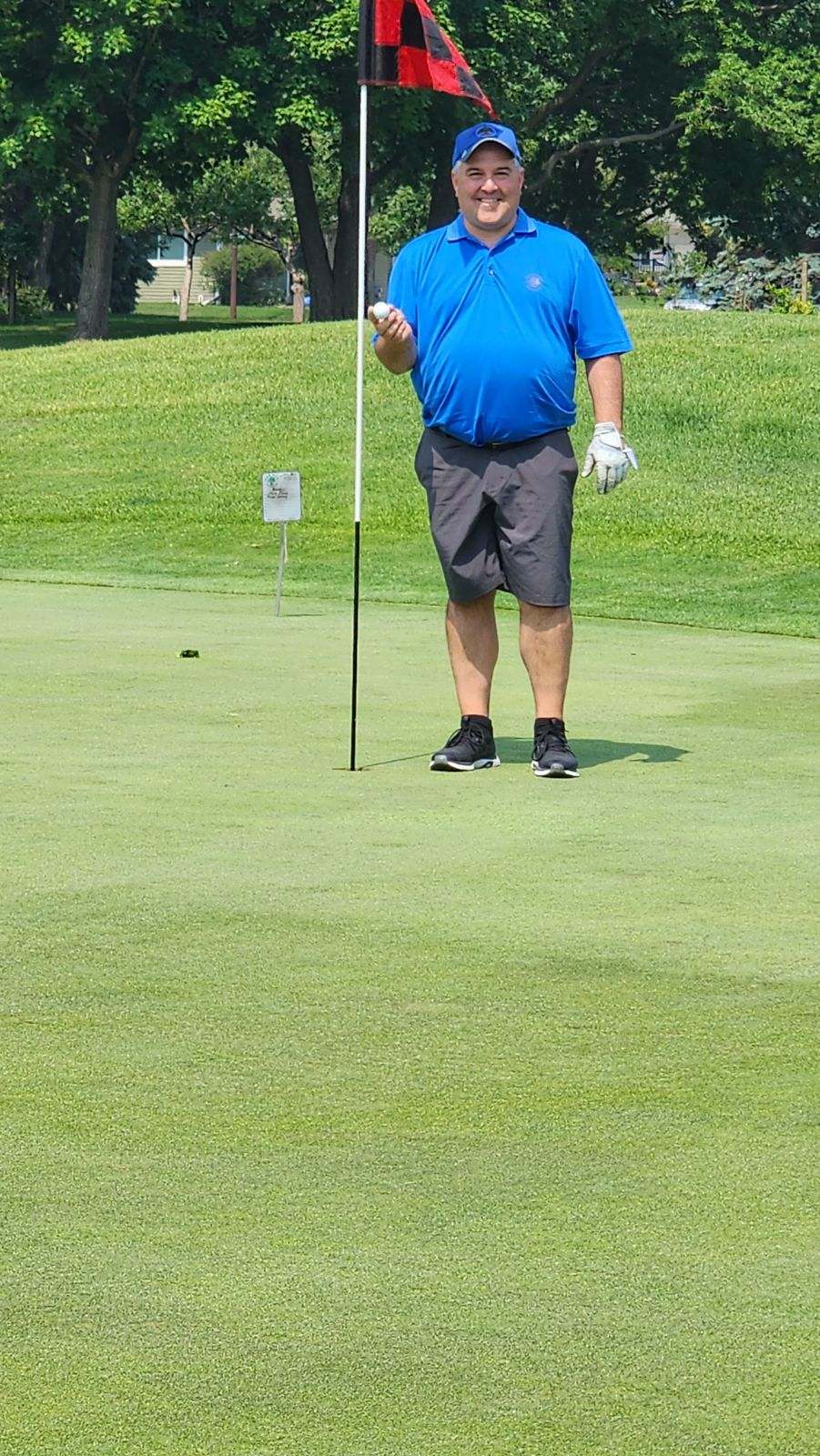 Jacobs sinks hole in one | News, Sports, Jobs - The Journal